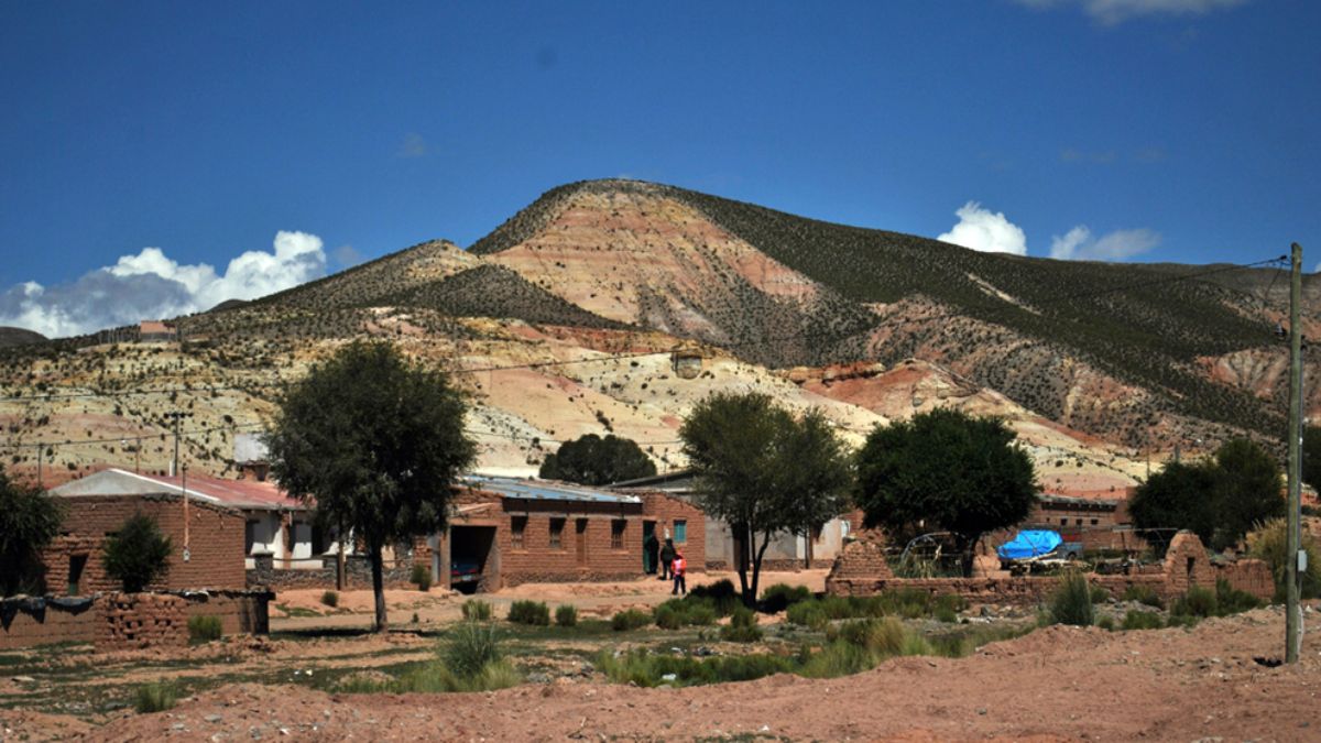 Cusi Cusi celebra 81 años de su fundación con actividades