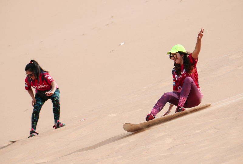 Sandboard en el Huancar de Abra Pampa