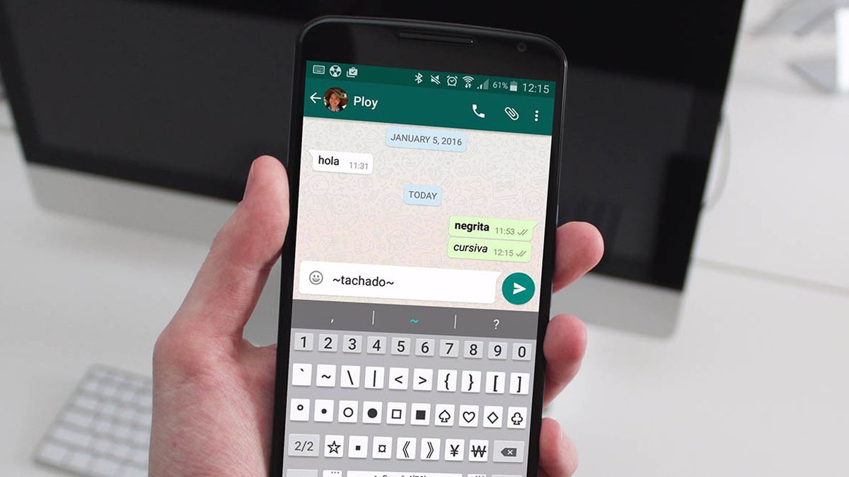 Cómo usar negrita, cursiva y tachar en el chat de WhatsApp