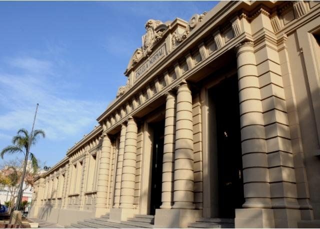 Reinauguran el edificio de la Escuela Normal
