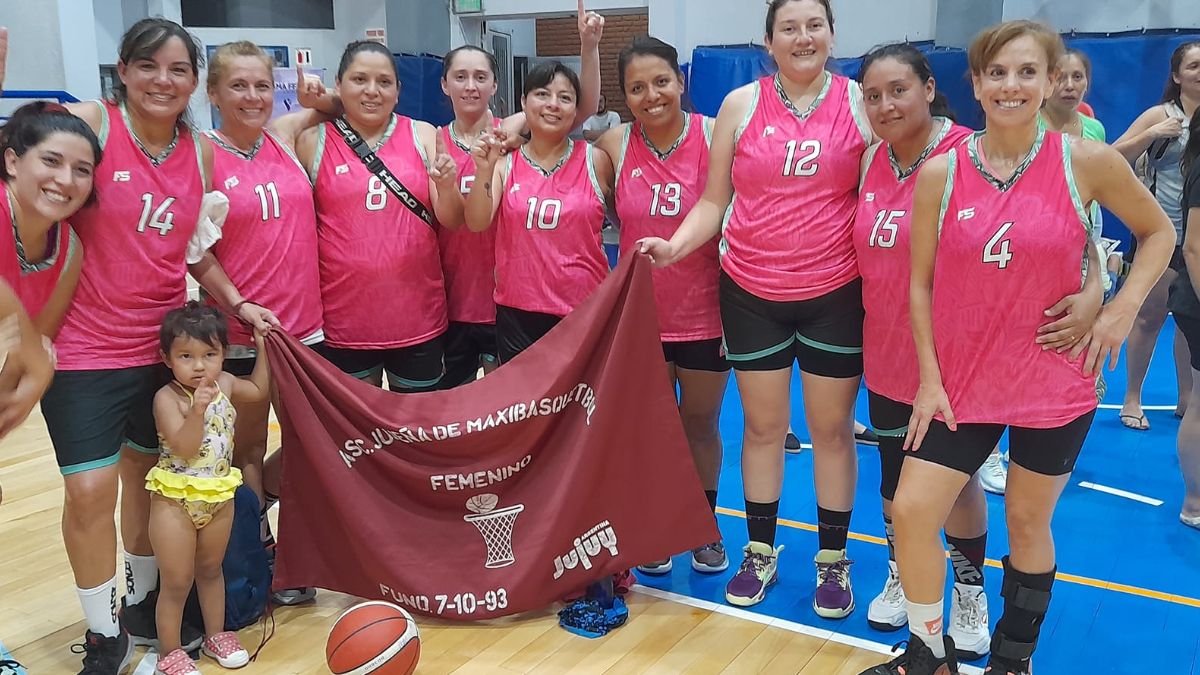 La Asociación Jujeña de Maxi básquet gritó campeón en Formosa