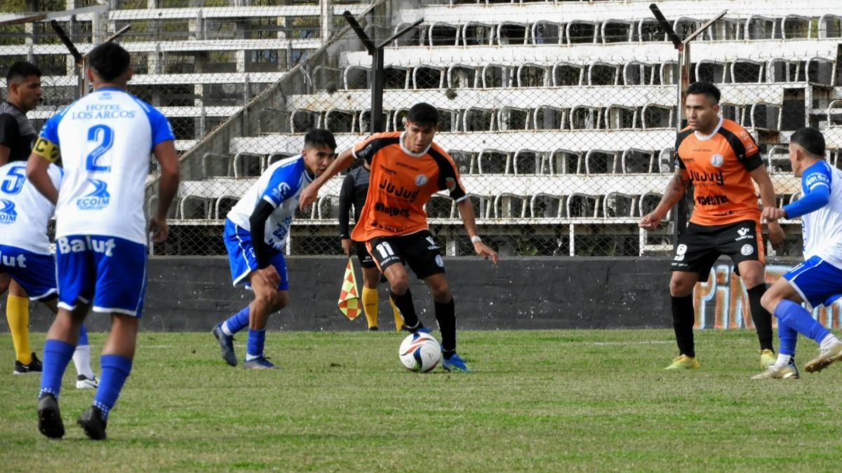 Zapla le volvió a ganar a Talleres y se metió en semifinales