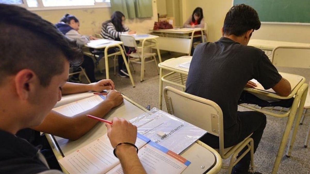 Vuelven los exámenes de ingreso a las escuelas de Jujuy: los detalles