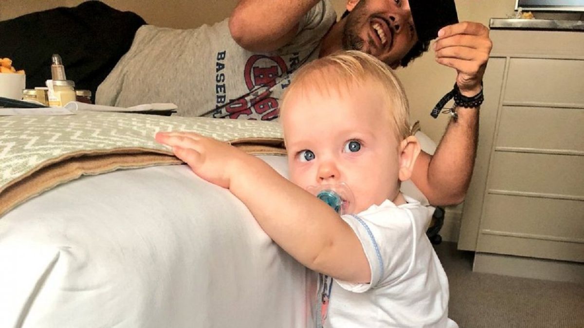 Los primeros pasos de Mirko, el hijo de Marley