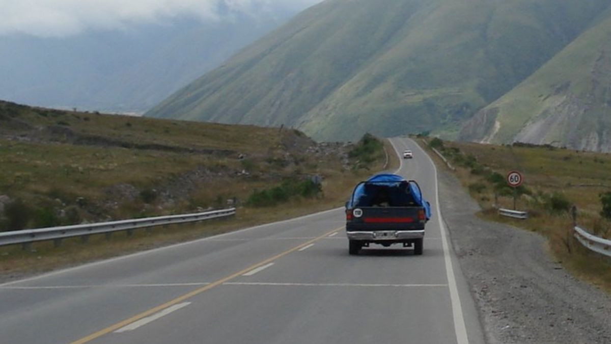 Instan a circular con precaución por Ruta 9, a la altura de Volcán