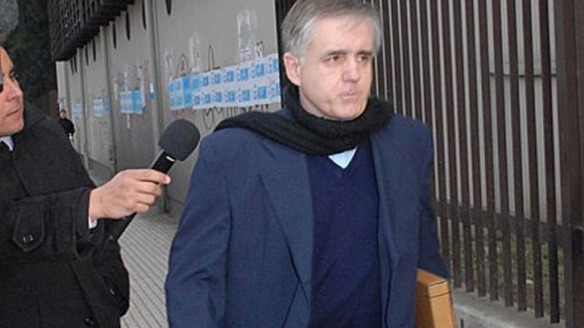 Ordenaron la detención del padre Julio César Grassi