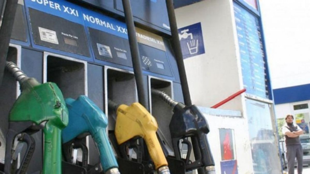 ¿Cuánto dura el tanque de reserva de nafta?