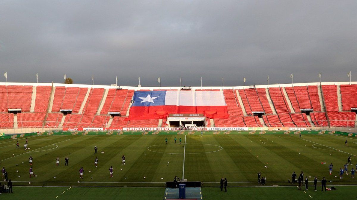 Chile, a un paso de la vuelta del público a los estadios