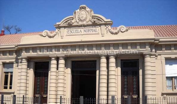 La Escuela Normal cumplió 128 años