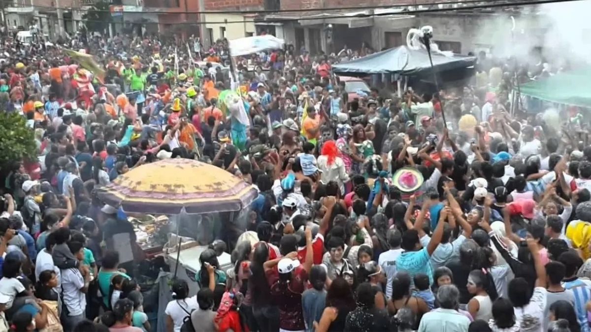 Gresca, apuñalados y heridos en el Carnaval de El Chingo