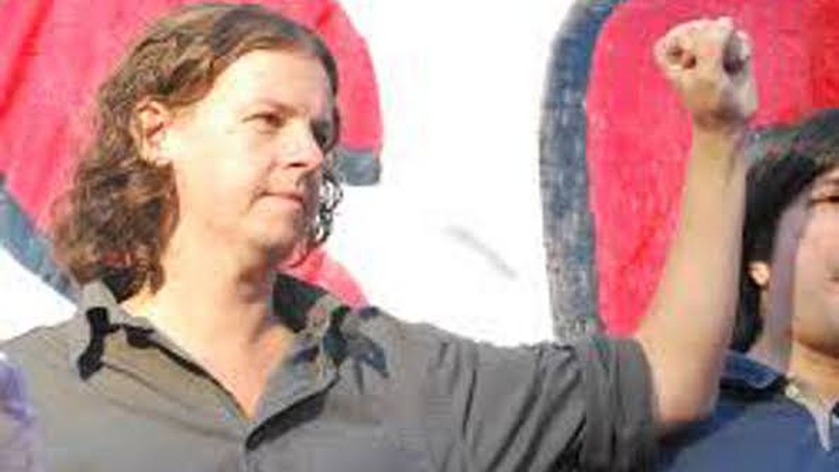 Christian Castillo: “Hay que terminar con un bipartidismo histórico”