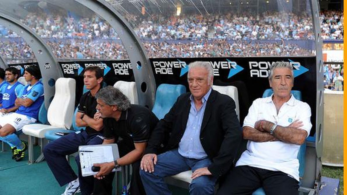 Con el regreso de Basile, Racing empató ante Tigre en Avellaneda