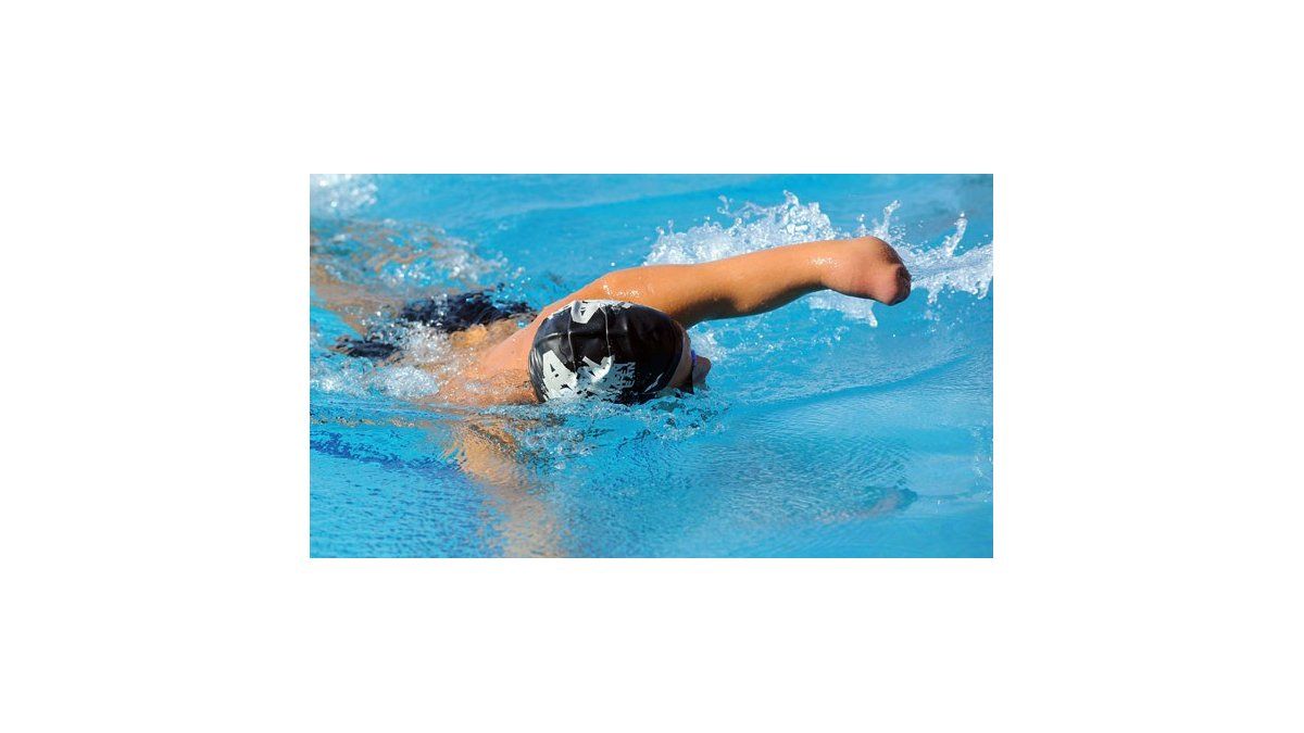 Natación adaptada para personas con discapacidad