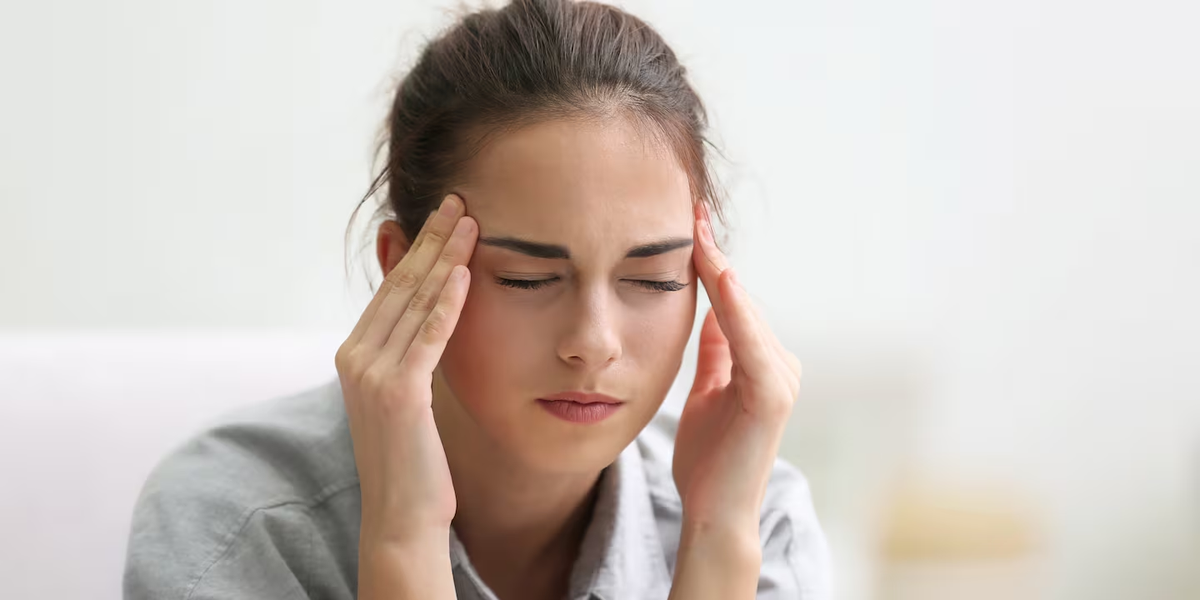 ¿Migraña o cefalea tensional?: cómo distinguir los dos tipos más ...