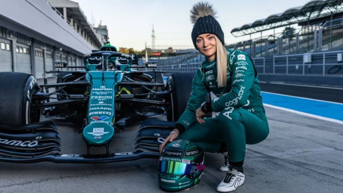 Tras cinco años, una mujer volvió a manejar un auto de Fórmula 1