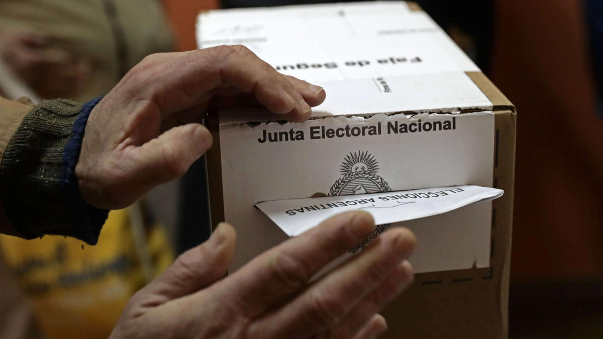 Cuándo empieza la veda electoral y qué está prohibido hacer
