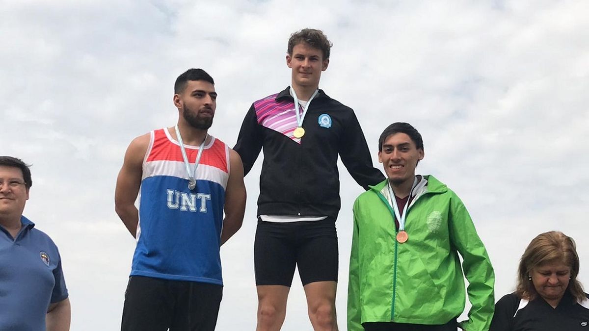 Kevin Rivas tres veces oro en Catamarca