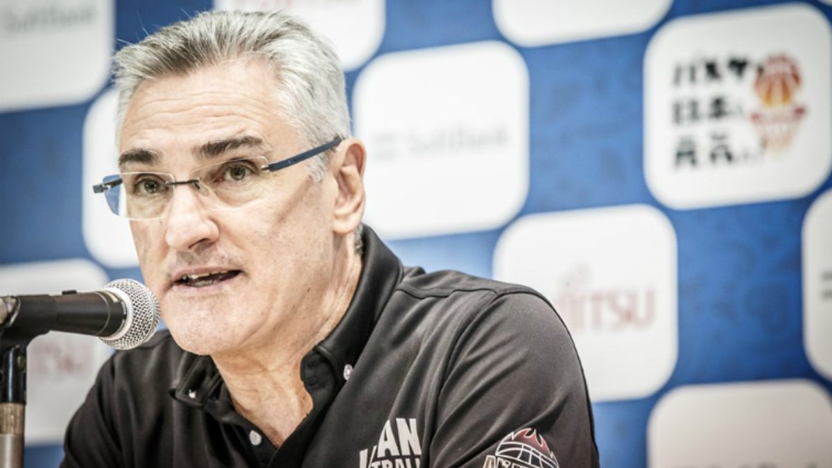 Julio Lamas anunció su retiro