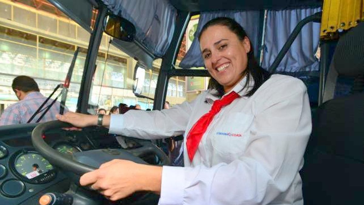 Mujeres conductoras ganan terreno