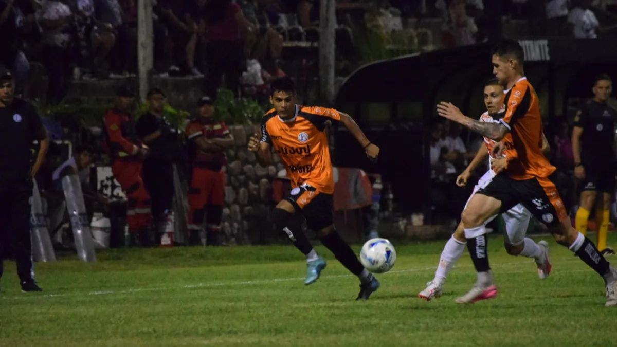 Zapla no pudo ante La Merced y cayó 2 a 1