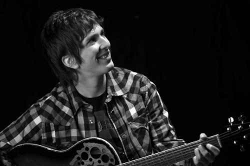 Maxi Gil presenta “Caminando”, su primer disco