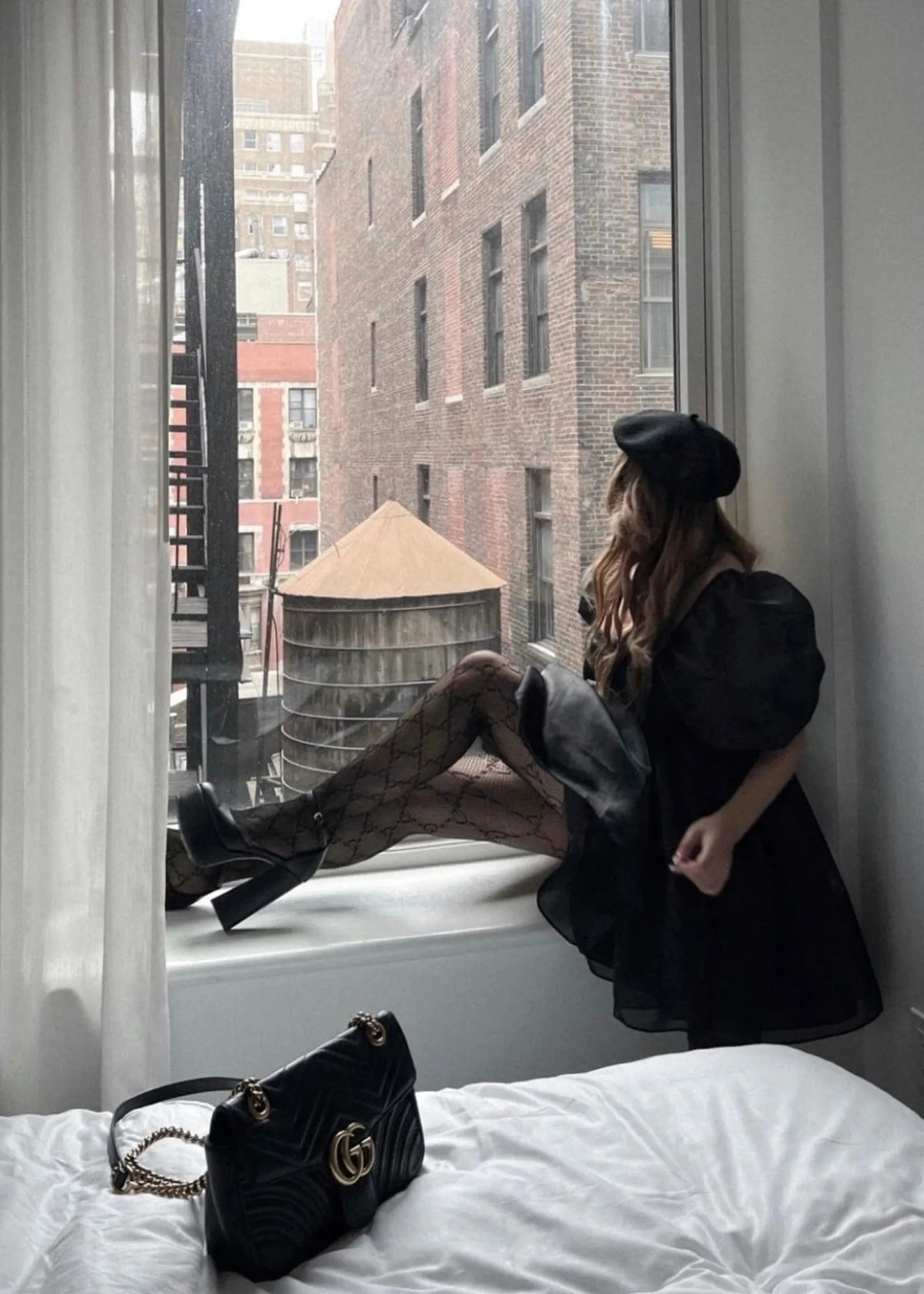 Cómo llevar Dark Coquette, la nueva tendencia en 2024