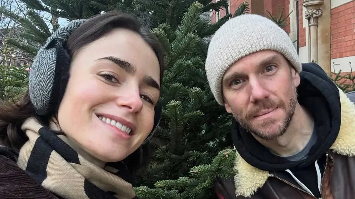 Lily Collins y su marido respondieron a las críticas por la decisión de tener una hija por ...