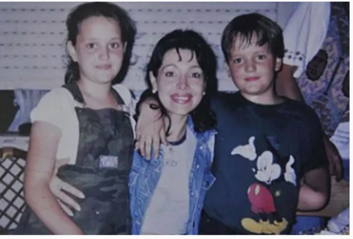 Así está hoy el hijo de Gilda: tiene 34 años y se lanza como cantante