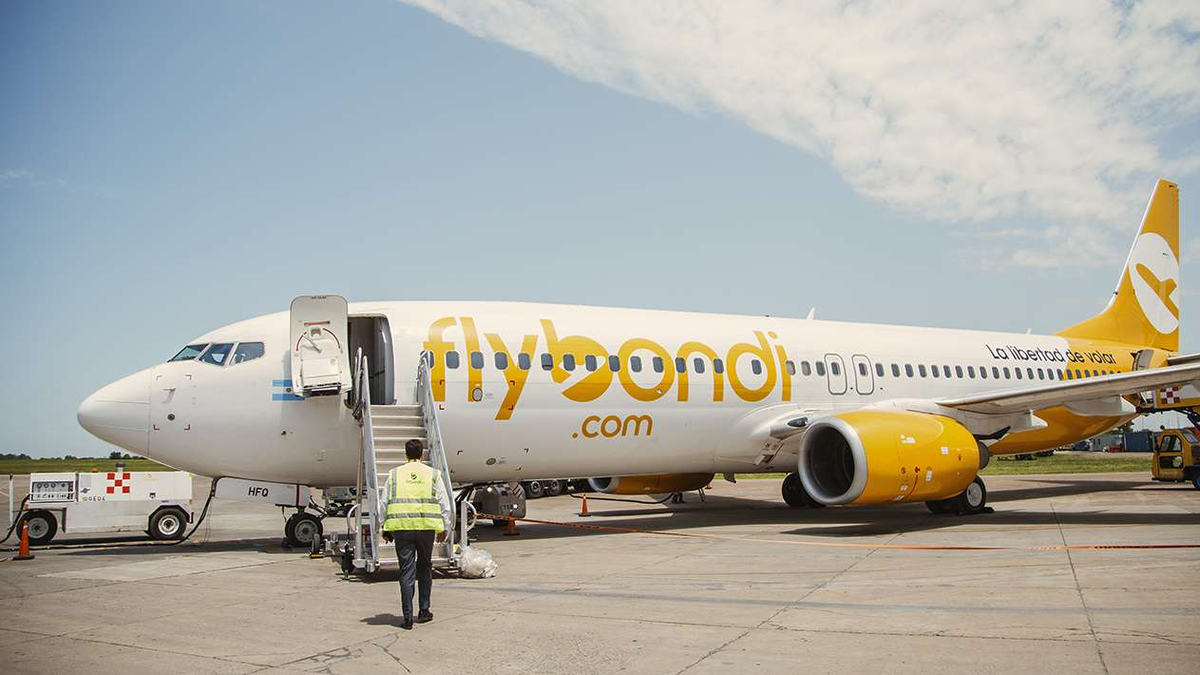 Flybondi cambia de manos: fondo inversor de EEUU compró la mayoría de ...