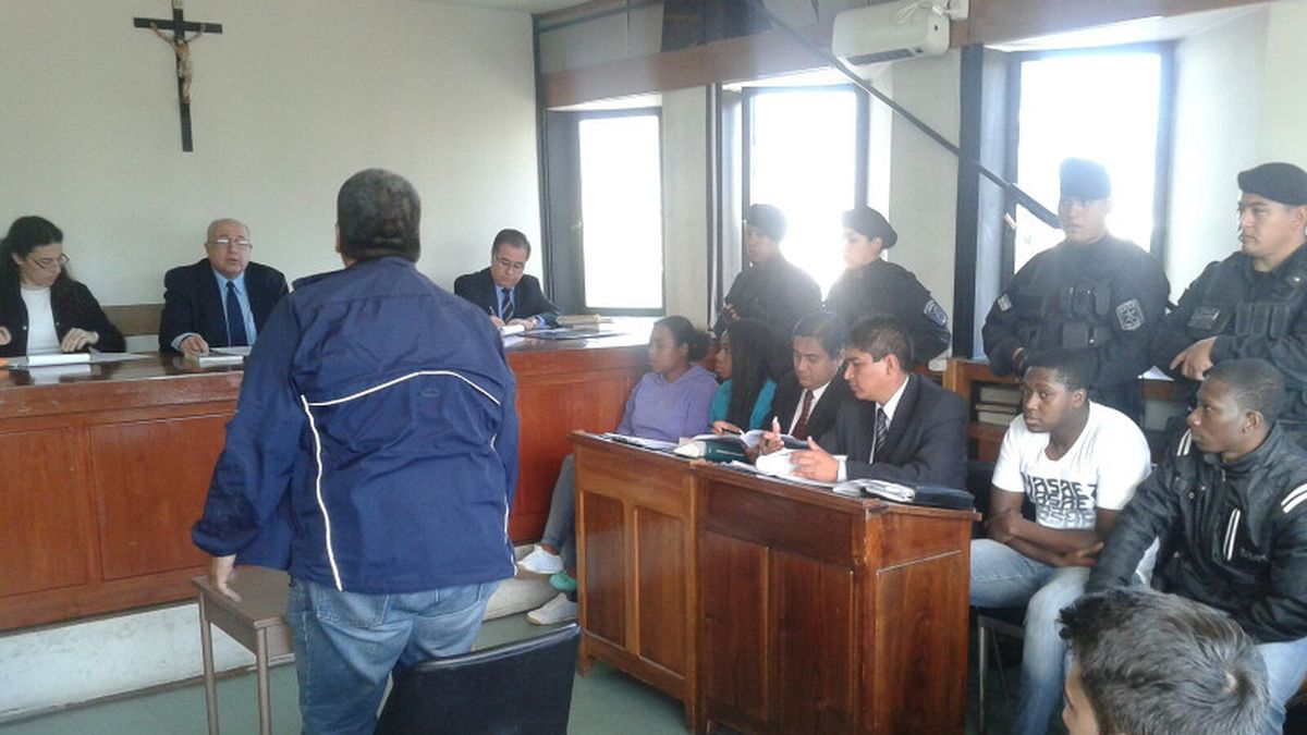 Continúa juicio por la muerte de Millán y Juárez